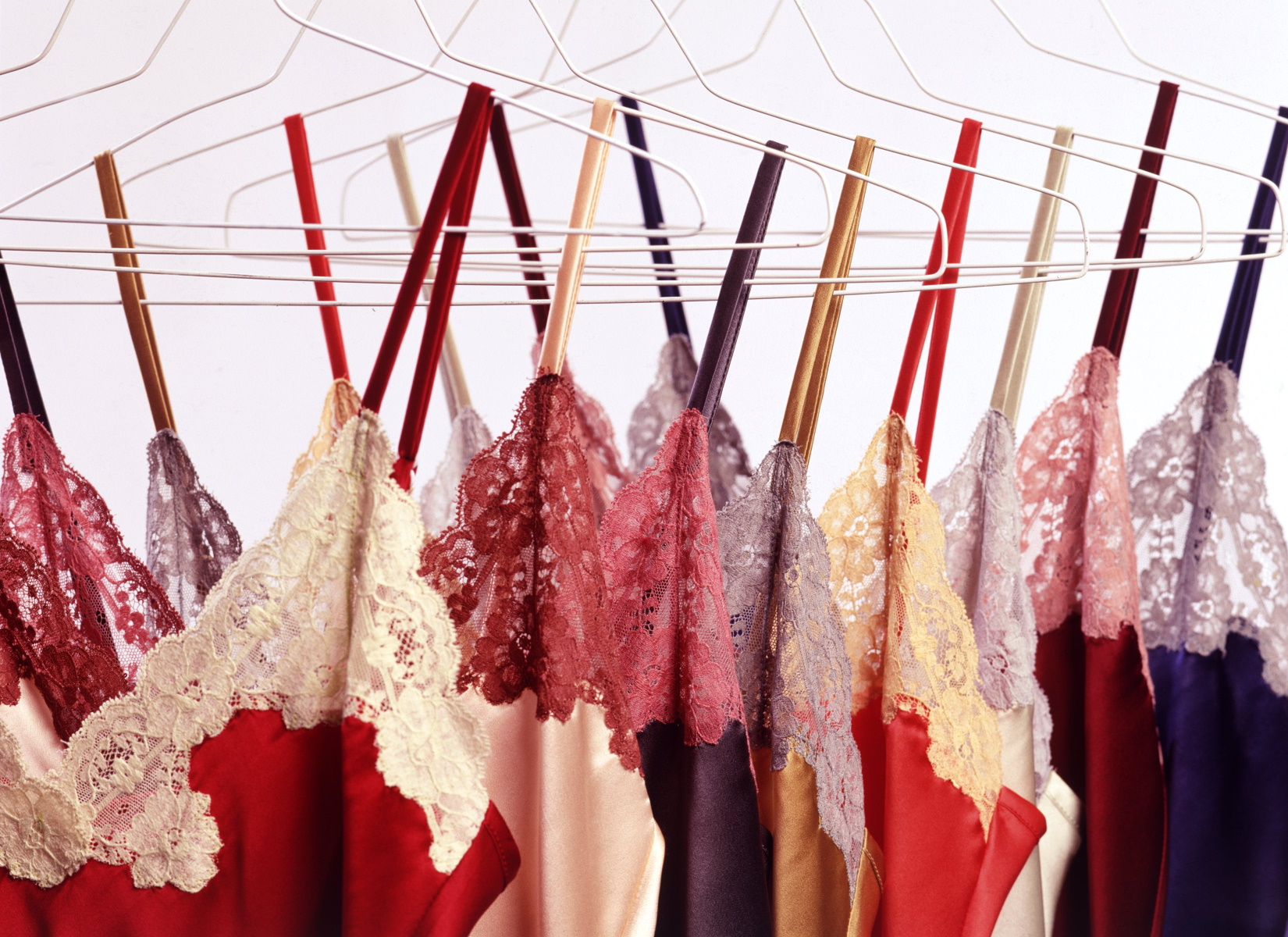 ‘Cluny Lace’ – Everything you need to know about England’s Last Lace ...